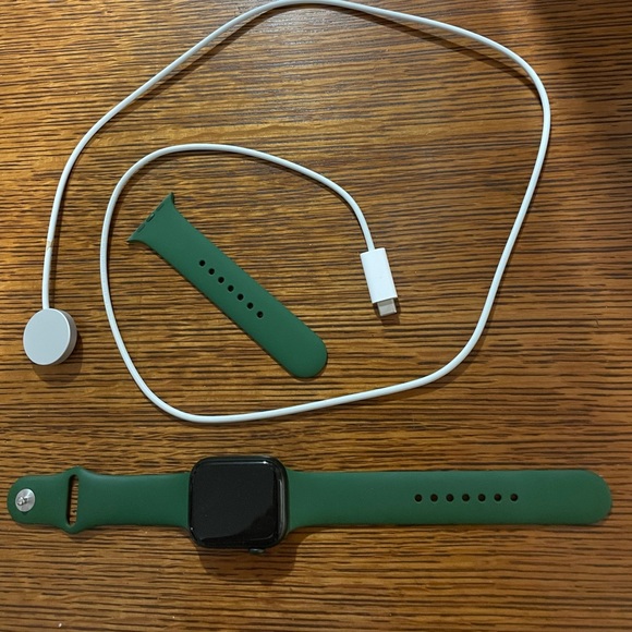 Apple | Wearables | Green Apple Watch Series 7 | Poshmark